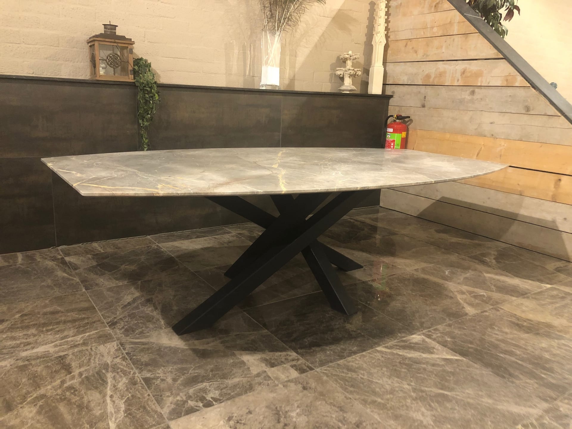 Eettafel Fior di Bosco - Hutting Natuursteen